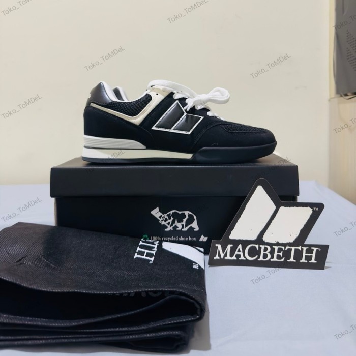 Jual Macbeth CAMBRIDGE Black White | Shopee Indonesia
