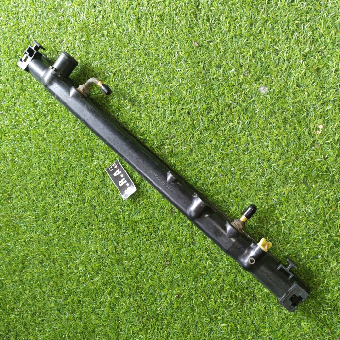 Jual Lower Tank Cooler Radiator Matic Toyota Kijang Inova Laik Pakai ...