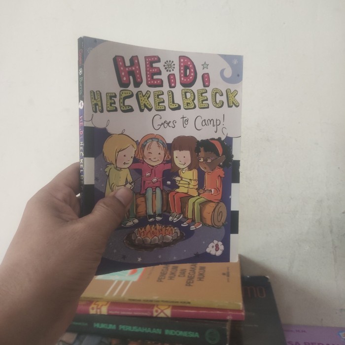 Jual HEIDI HECKELBECK GOES TO CAMP - LITTLE SIMON | Shopee Indonesia