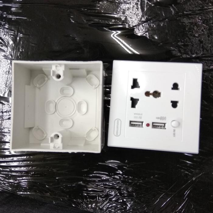 Jual Ready Port USB + Soket Power + box switch pvc | Shopee Indonesia