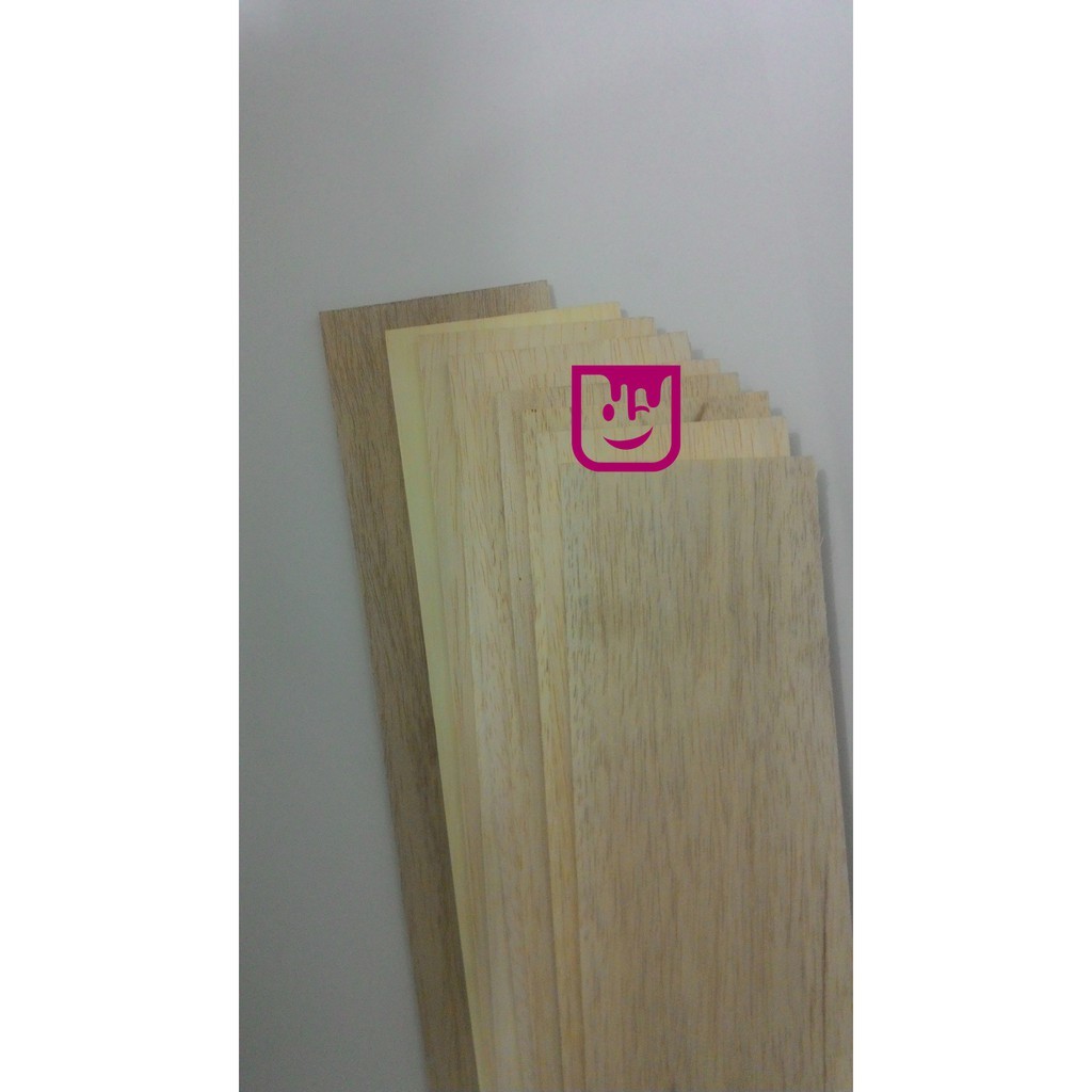 Jual kayu balsa wood sheet 10mm x 10cm Panjang 1 meter craft maket ...