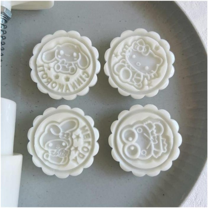 Jual Cetakan Kue Bulan Sanrio Hello Kitty My Melody Mooncake Mold ...