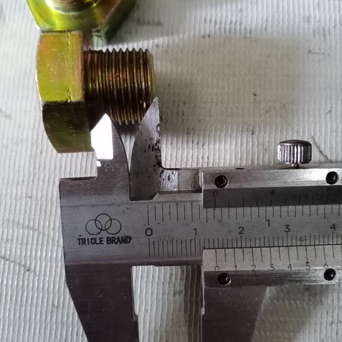 Jual Baut Tap Oli Karter Oli Mesin Colt Diesel Fe Ps Ps100 Ps120 M18X15 H27 Kode 025 | Shopee ...