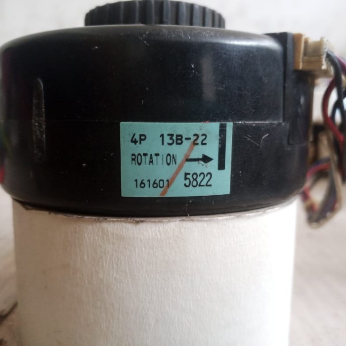 Jual Motor Fan Indoor AC Split 4P 13B 22 ROTATION CCW 161601 5822 Bekas Cabutan Original ...