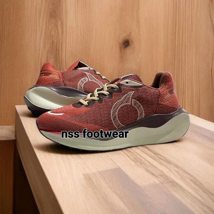 Jual Produk Viral Ortuseight Hyperdrive 2.0 Sepatu Running Pria ...