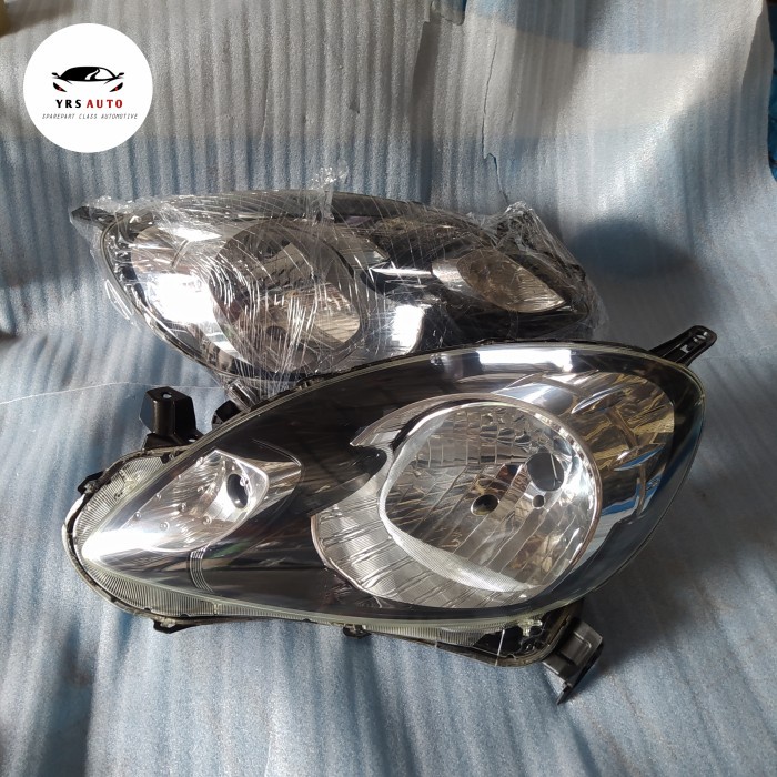 Jual Headlamp Honda Brio 2012 2013 2014 2015 Original Sepasang (Laik ...