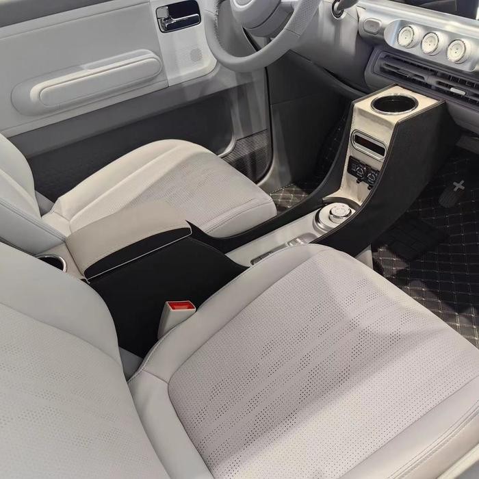 Jual Terbagus Arm Rest Wuling Air Ev Arm Rest Holder Cup Charging Usb ...