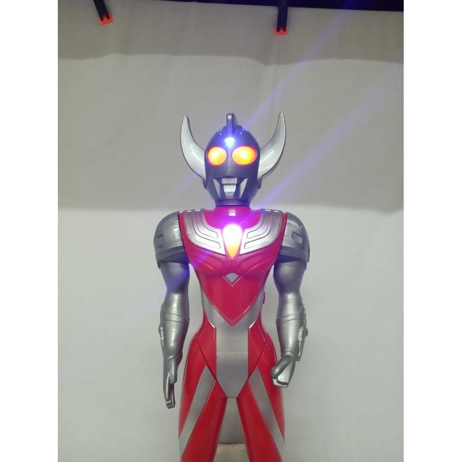 Jual ROBOT ULTRAMAN JUMBO - ULTRAMAN - 1660 - MAINAN ANAK - 67CM ...