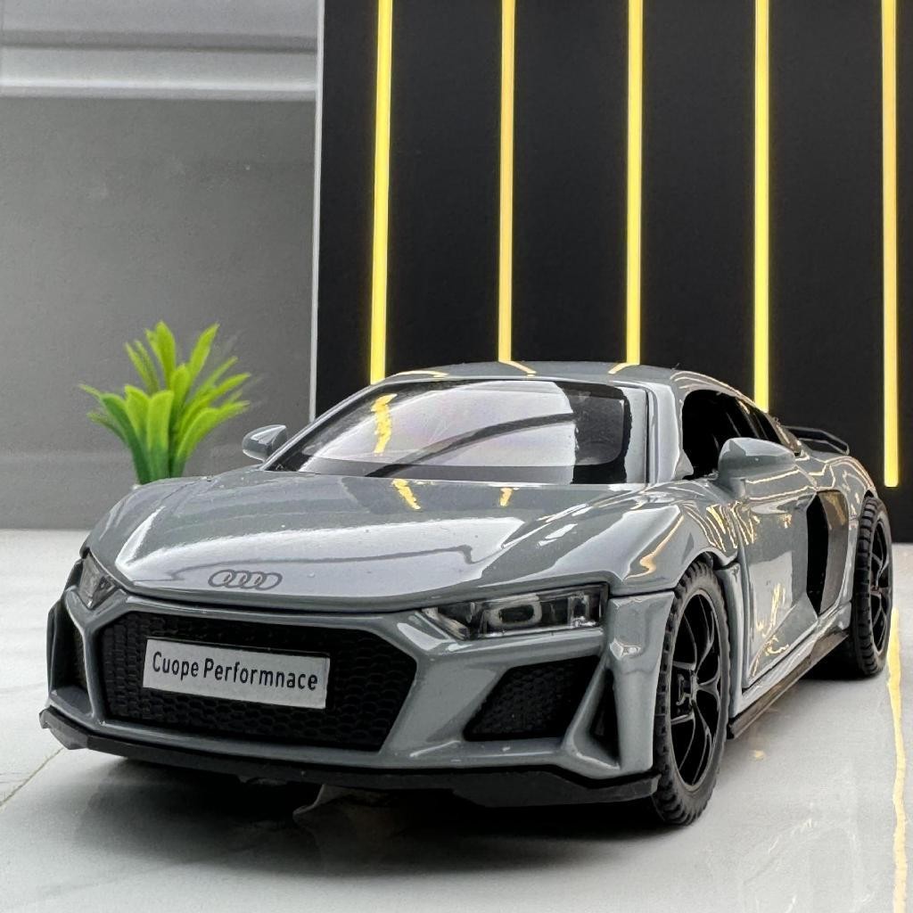 Jual Premium DIECAST Audi R8 SKALA 1:32 with Acrylic Box (R024 ...