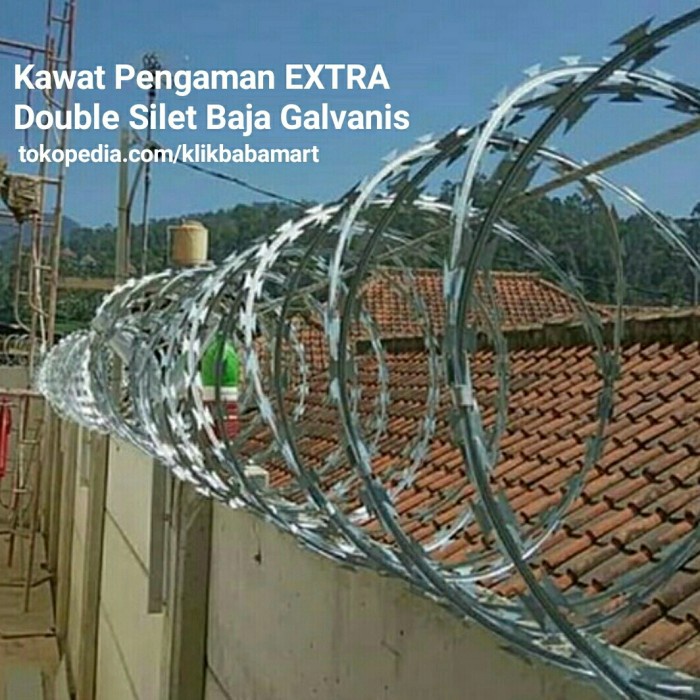 Jual TERBARU! Kawat Duri Silet Tebal Pengaman Pagar Tembok Razor Wire ...