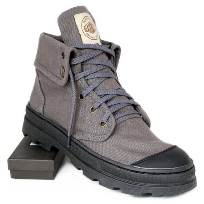 Jual PREMIUM SEPATU BOOTS SNEAKERS MOOFEAT PALLADIUM ORIGINAL (BONUS ...