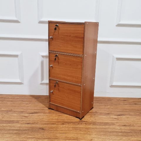 Jual RAK BUKU RAK FILE LOKER 3 PINTU RAK TAS CABINET LEMARI ARSIP RSG ...