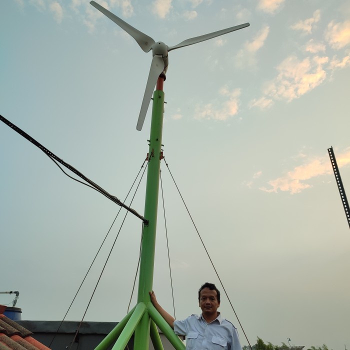 Jual Generator Wind Turbine 1000W Pembangkit Listrik Tenaga Bayu PLTB ...