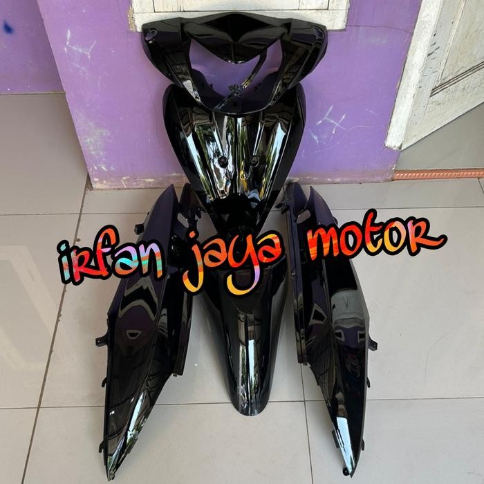 Jual Cover Body Halus Batok Tameng Sepakbor Depan Body Belakang Spacy ...