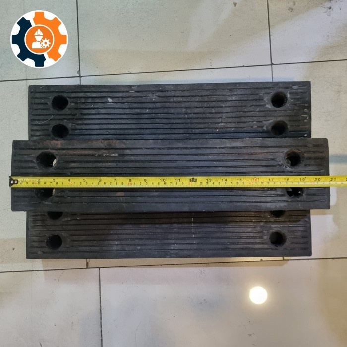 Jual Paling Murah Step Pilot Ladders / Pijakan Karet Tangga Kapal ...