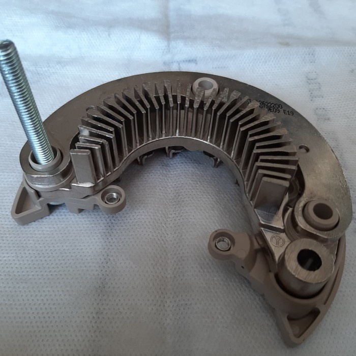 Jual Rectifier Alternator / Diode / Silicon Dinamo Ampere Honda Mobilio ...