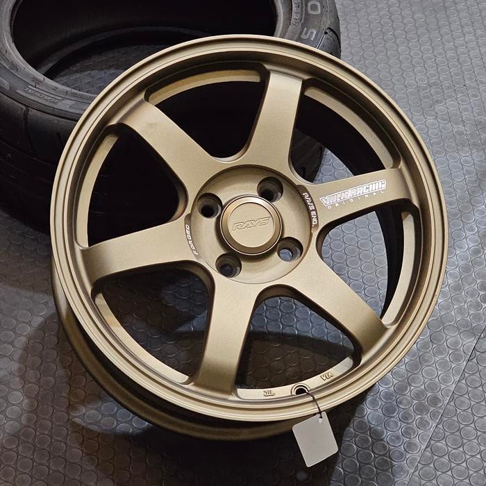 Jual Velg Rep Volk Rays Te37 Sonic R16 Bronze | Shopee Indonesia