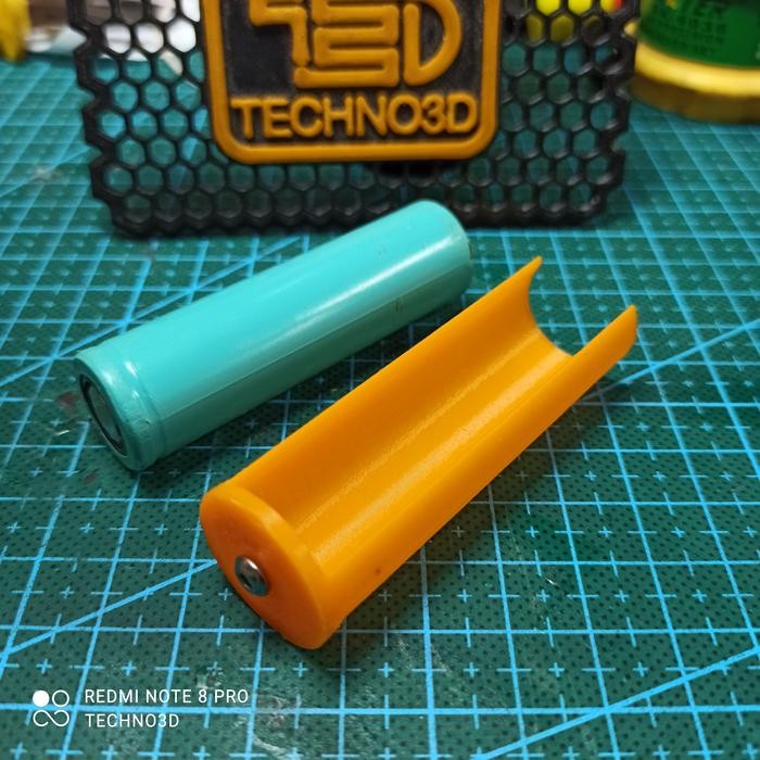 Jual 18650 to 21700 Battery Adapter - flashlight - senter | Shopee ...