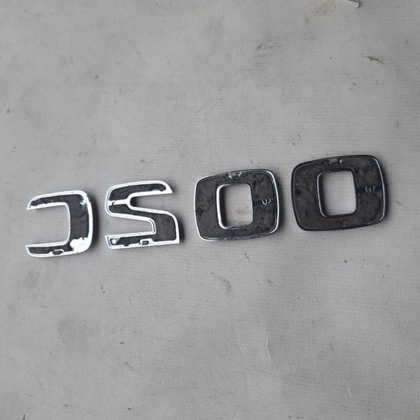 Jual Emblem / Logo Huruf Angka C200 C 200 Mobil Mercedes Benz Mercy 2Nd ...