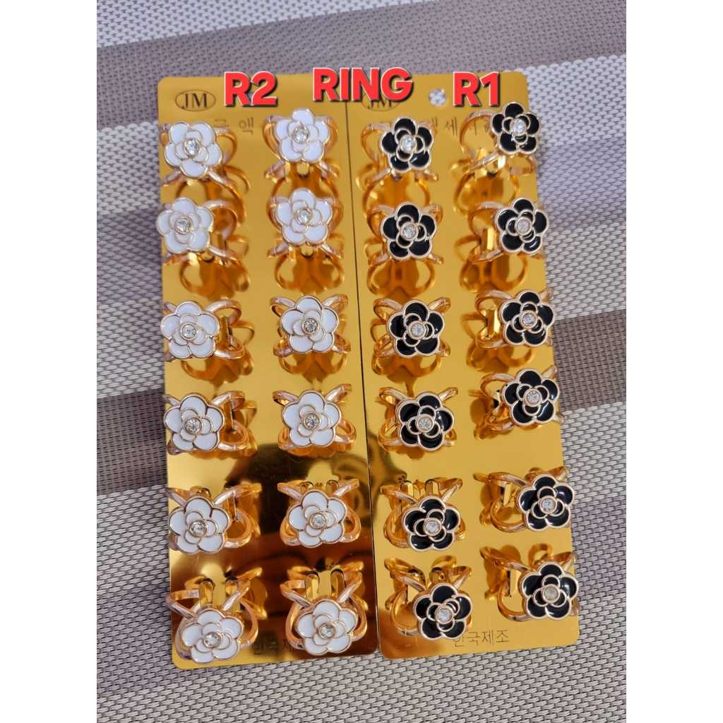 Jual Luinan Ring Hijab Ring Hijab Bunga Putih Dan Hitam | Shopee Indonesia