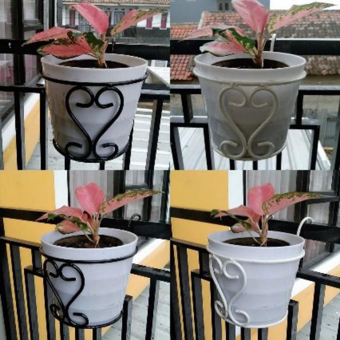 Jual siapkirim- BALKON LOVE / Rak Pot Bunga Gantung Pagar balkon BENTUK ...