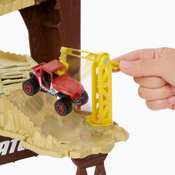 Jual MATCHBOX JURASSIC WORLD PORTABLE PLAYSET ISLAND ESCAPE PLAYSET ...