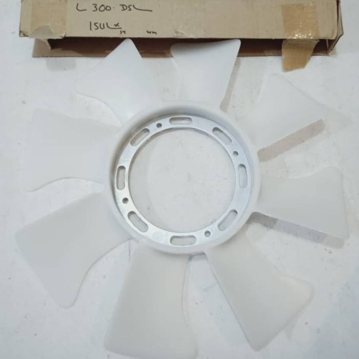 Jual Kipas / Fan Radiator Blade Colt L300 L 300 / Kuda Diesel Asli ...