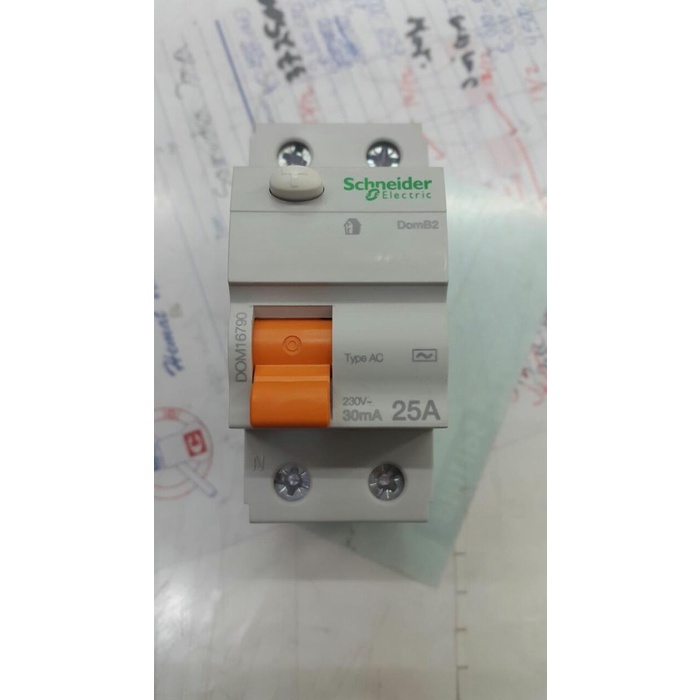 Jual RCCB / ELCB Domae Schneider 2 Phase 30MA 40A Tipe DOM16793 AC ...
