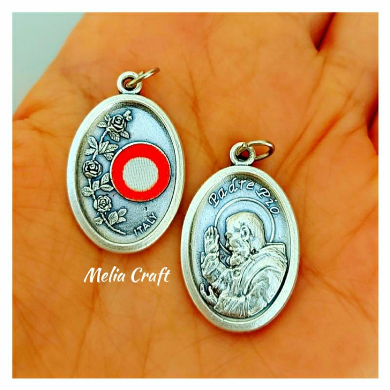 Jual Sentra Living Medali Relikui St Padre Pio - St Padre Pio Relic ...