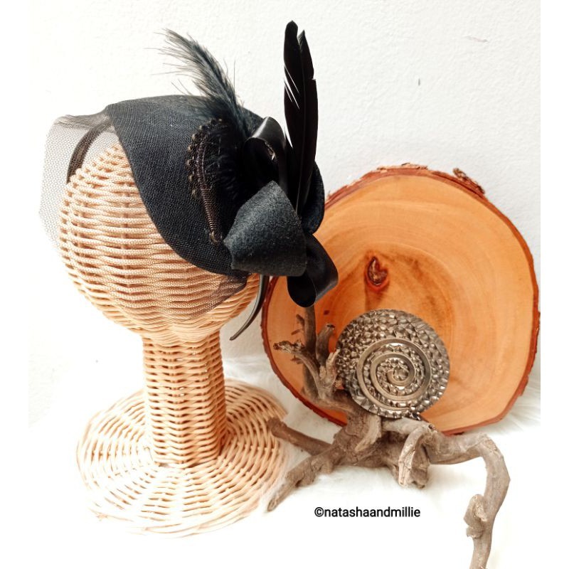 Jual BANDO FASCINATOR FEATHER HAT- Full Black | Shopee Indonesia