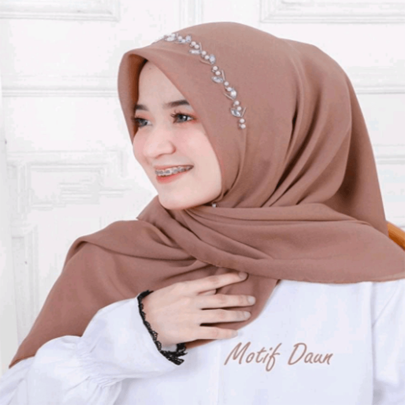 Jual JILBAB SEGIEMPAT VOAL PARIS PREMIUM SWAROVSKI PAYET BANDO DAUN ...