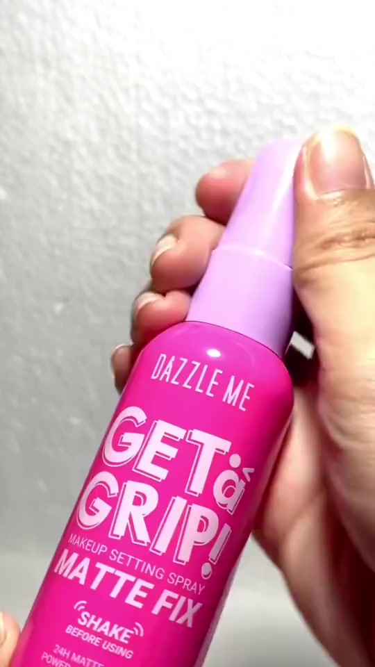 Jual Dazzle Me Get a Grip! Makeup Setting Spray | Merah Jingga Official ...