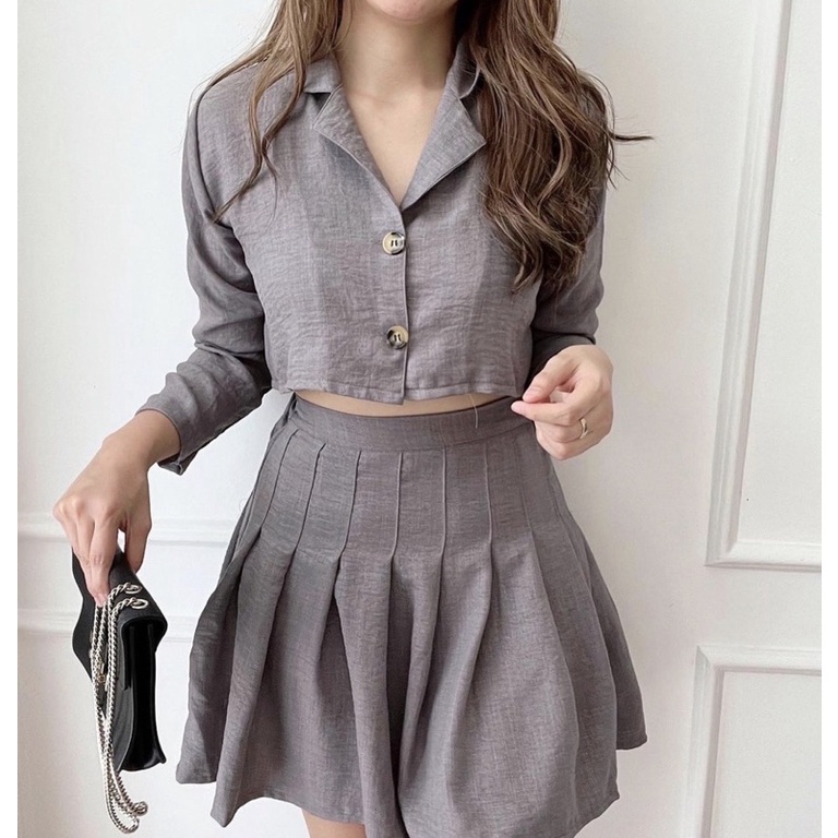 Jual MONLY SET ATASAN CROP TOP LENGAN PANJANG DAN ROK SIMPLE POLOS EC ...