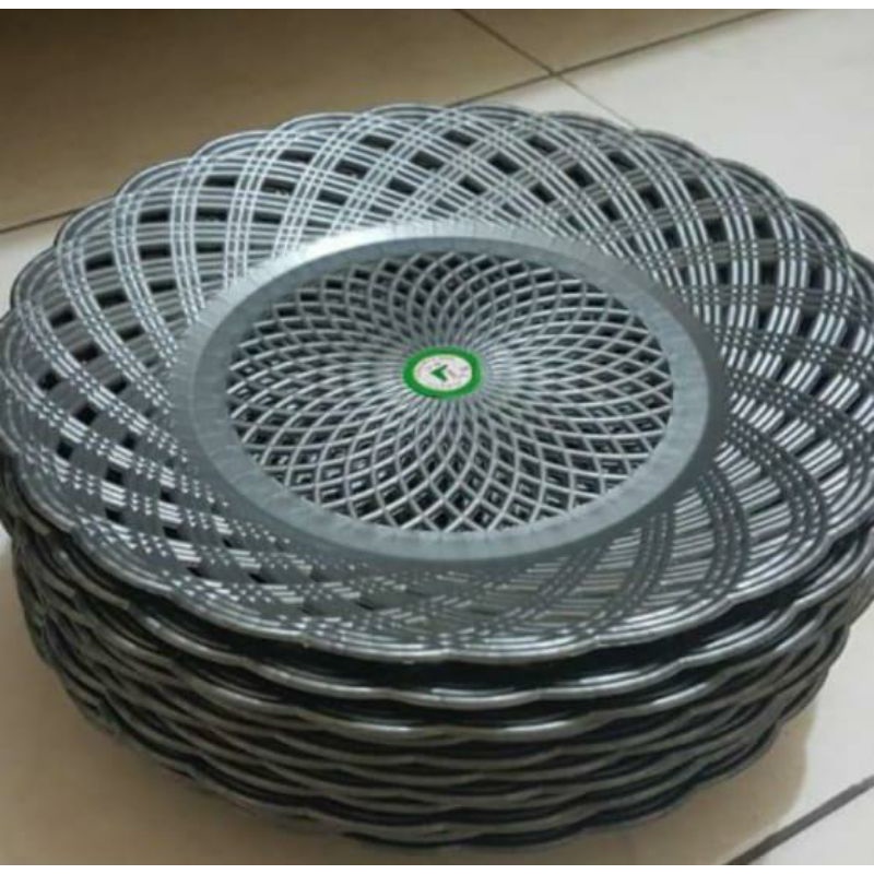 Jual PIRING ANYAM PLASTIK 9 INCI PIRING PECEL AYAM 12 Pcs | Shopee Indonesia