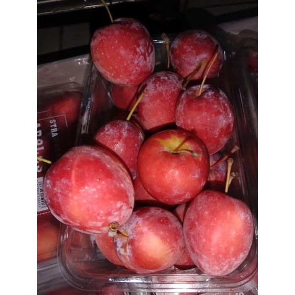 Jual apel Strawberry or Apel Candy or Cherry Apple manis garing wangi ...