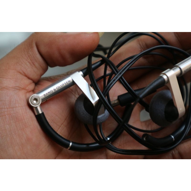 Jual B&O Bang & Olufsen A8 earset earphone original | Shopee Indonesia