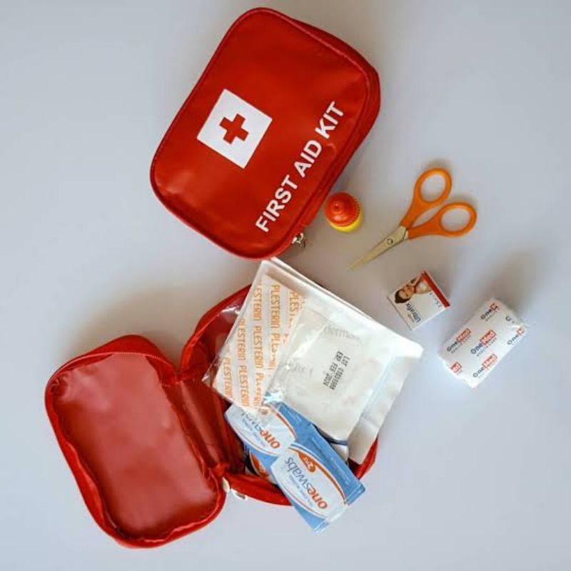 Jual Onemed Kotak P3K First Aid Kit Merah / Emergency kit bag dompet ...
