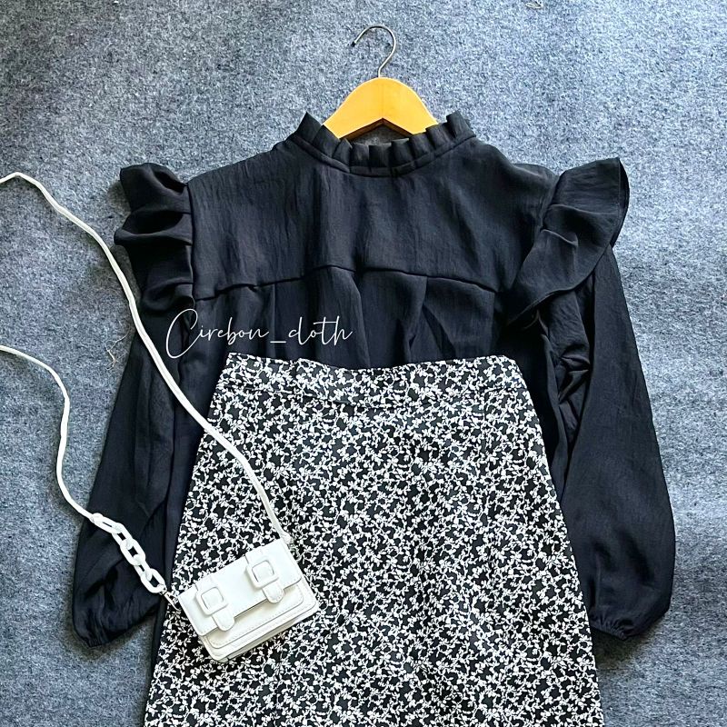 Jual Cirebon Cloth - One Set Pettern Skirt Floral Skirt Part 1 / One ...