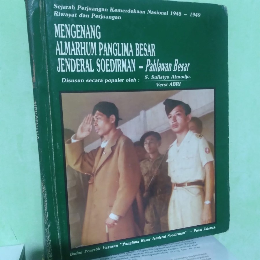 Jual MENGENANG ALMARHUM PANGLIMA BESAR JENDERAL SOEDIRMAN - HARD COVER ...