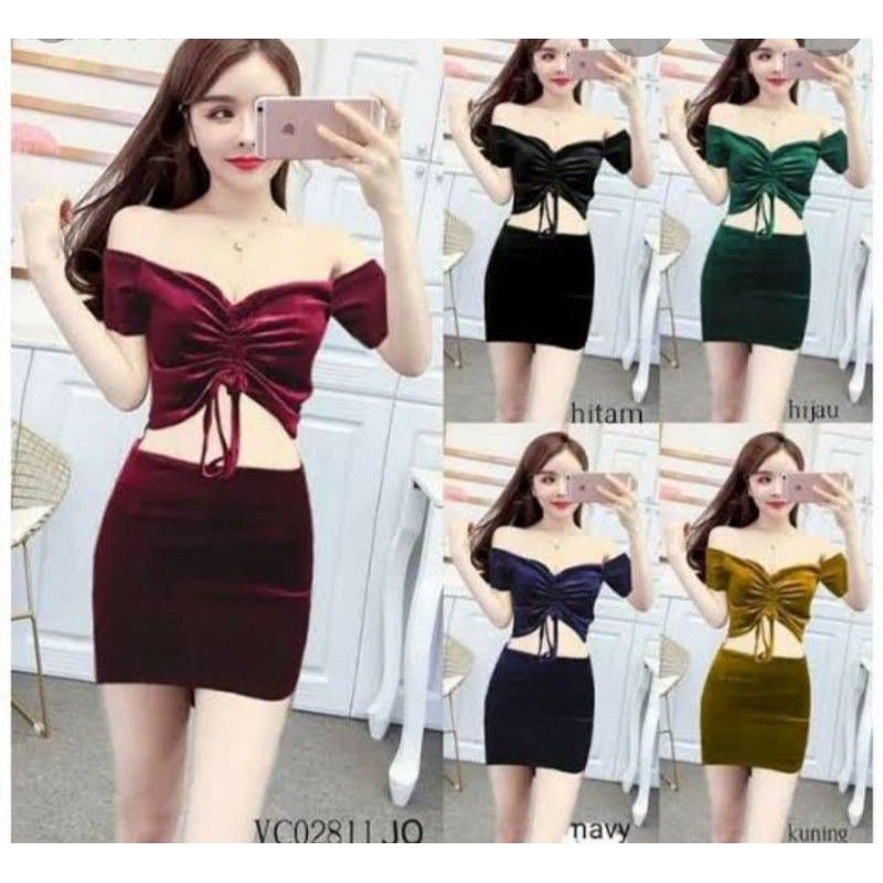 Jual Sukma - Yejin mini Dress Bludru/Velvet Sabrina Serut | Shopee ...
