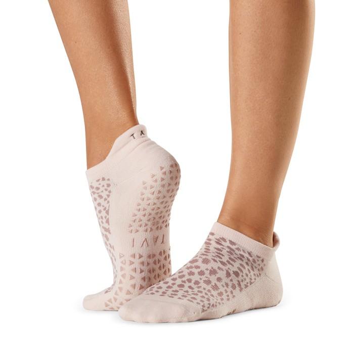 Jual Curated | Tavi Grip Savvy Dune Lynx (Socks For Pilates & Ballerina ...
