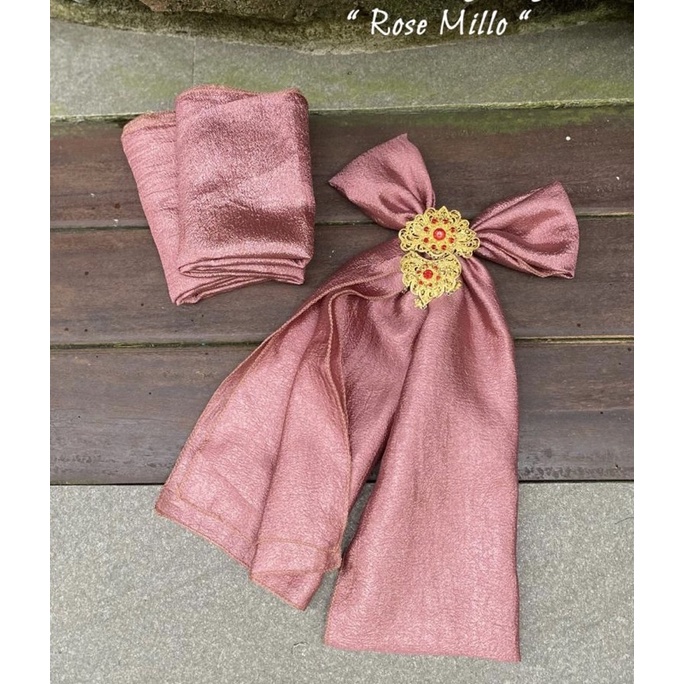 Jual selendang glosy 2,5mtr x 30cm//selendang organza mossy | Shopee ...