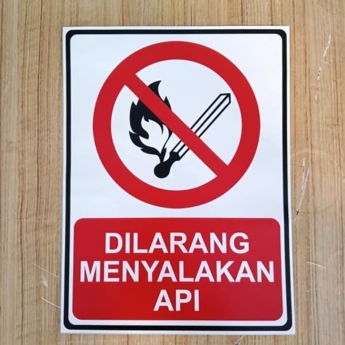 Jual SIGN STICKER DILARANG MENYALAKAN API UKURAN 30X20CM K3 RAMBU ...