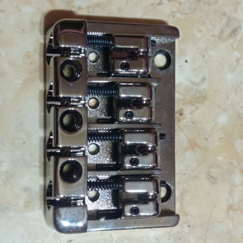 Jual Bridge Bass 4 String Ibanez Accu Cast B20 Cosmo | Shopee Indonesia