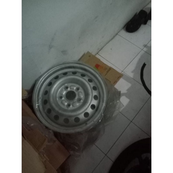 Jual Velg kaleng Ring 15 pcd 5 x 114,3 lebar 5,5 inchi | Shopee Indonesia