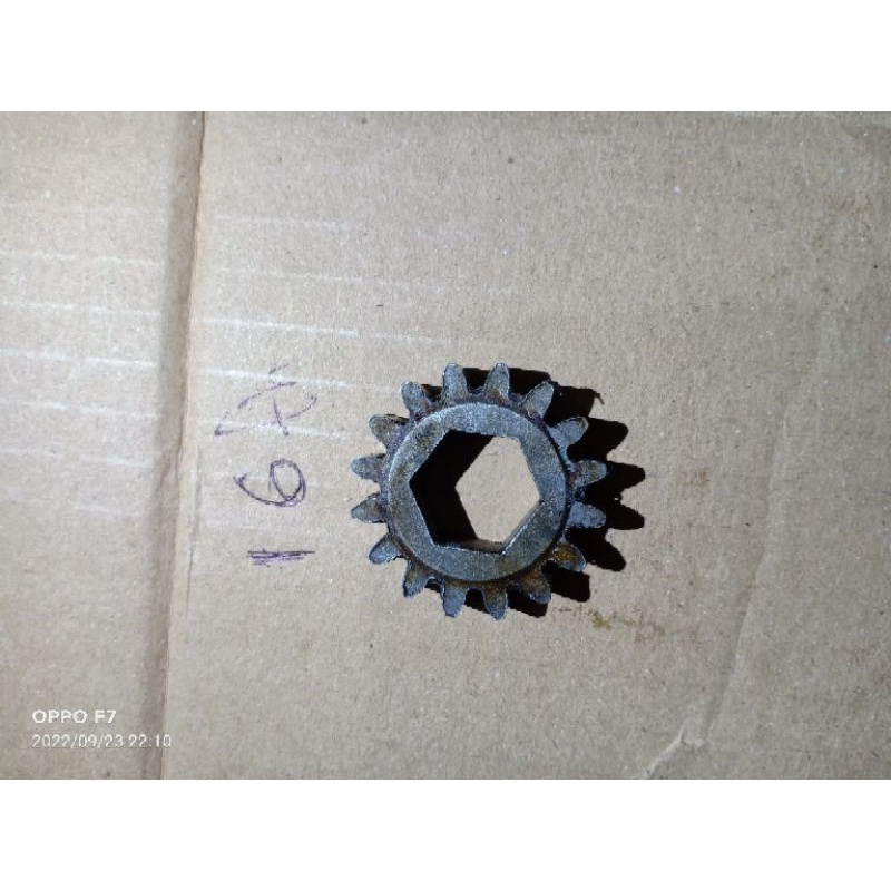 Jual Gear mesin potong kertas 16 theet Gemet 1000c | Shopee Indonesia