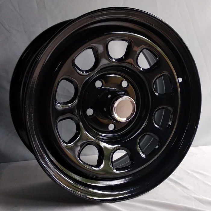 Jual Velg Mobil Steel Daytona 16x70 5H 1143 et12 Terios Rush Innova CRV ...