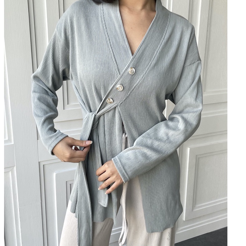 Jual Peach Poppy LUNA Knit Top Cardigan - Atasan Cardi Wanita - Cardi - Knit Cardi - Sweater ...