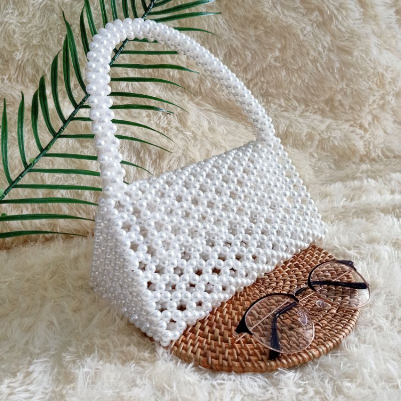 Jual Tas manik Mutiara Bead Bag Model Segitiga | Shopee Indonesia