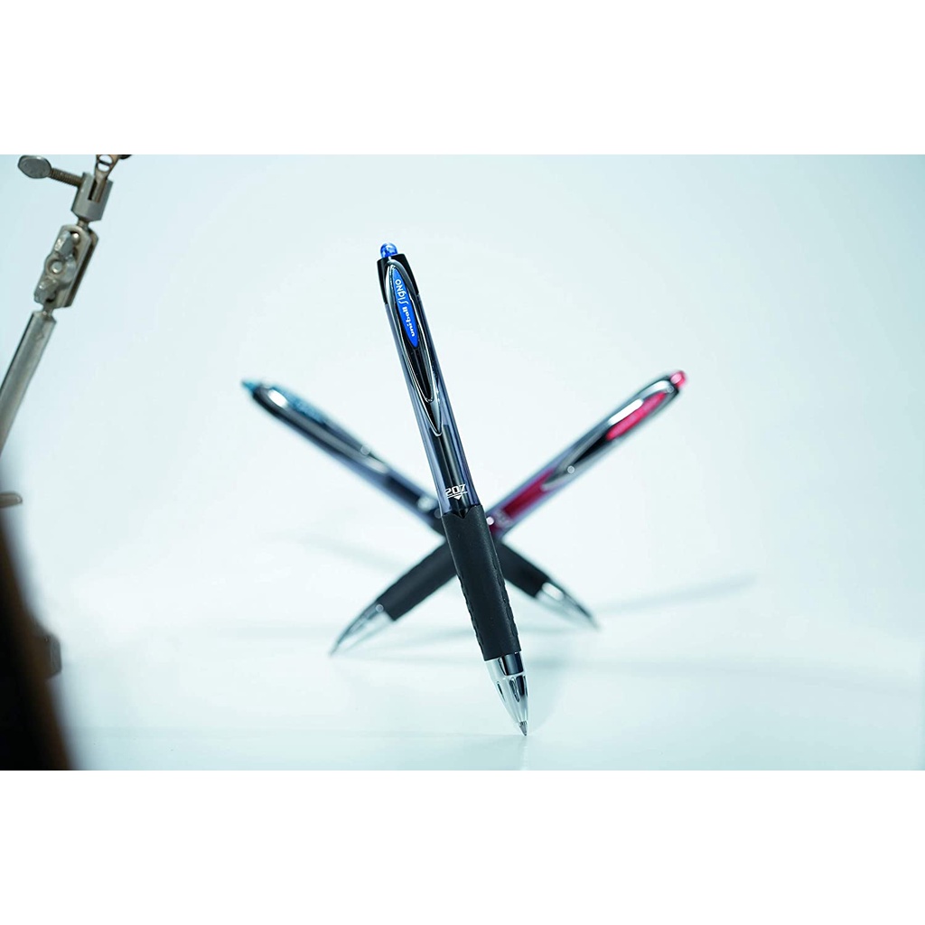Jual Uni-Ball Signo 207 0.7 mm Retractable Gel Ballpoint Pen | Shopee ...